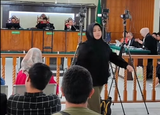 Sosok Nadya Rovin Putri jadi Sorotan: Anak PNS Gaya Hidup Sultan