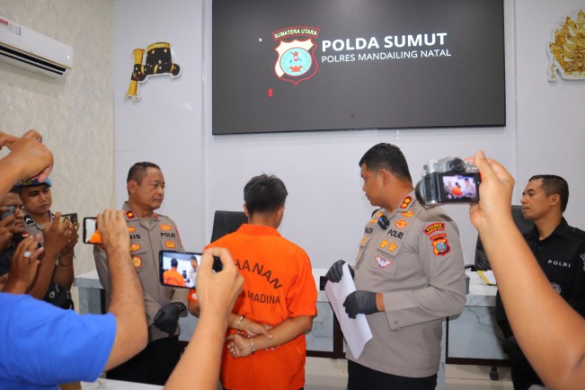 Motif Pembunuhan Sadis Siswi SMA di Madina, Pelaku Merampok untuk Bayar ...