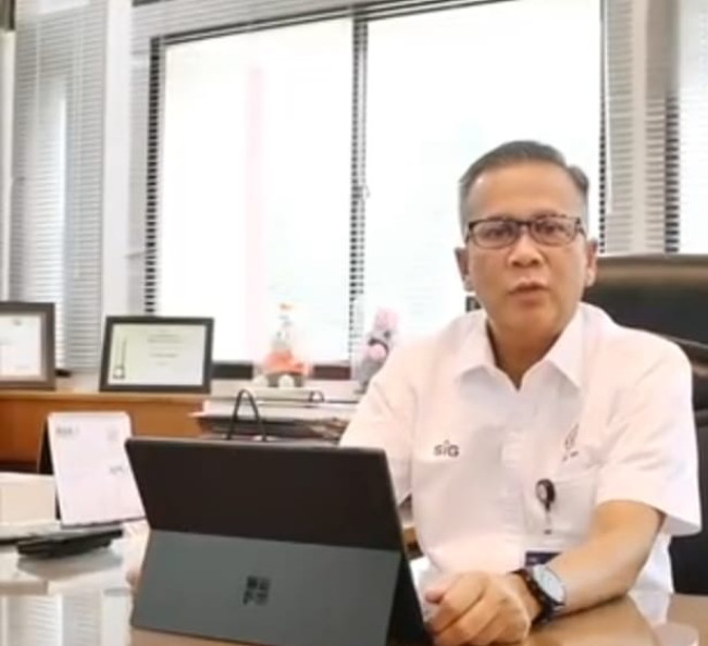 Biografi dan Agama Indrieffouny Indra, Direktur Baru PT Semen Indonesia