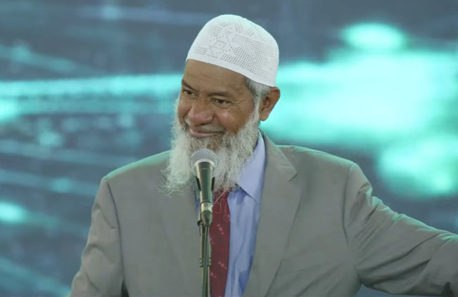 Profil Zakir Naik, Pendakwah India Gelar Safari Ceramah di 4 Kota Indonesia
